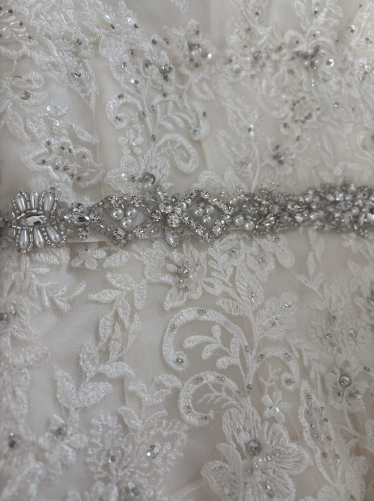 Wed2Be Aviva Bride Lace Bodice Dress Size 12 Blush - on Bride2bride